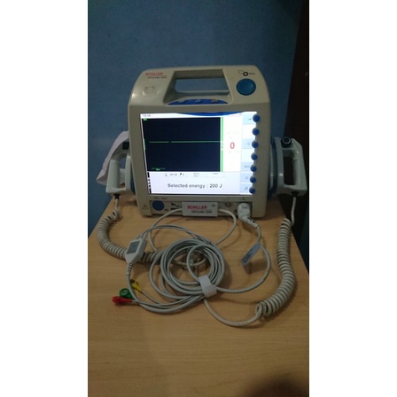 Jual DEFIBRILLATOR SCHILLER DEFIGARD 5000 ( Second ) | Shopee Indonesia
