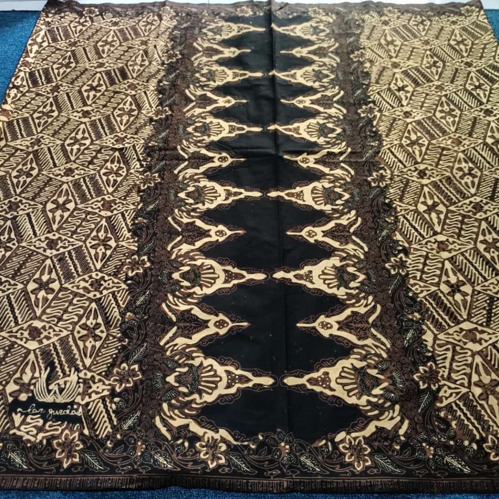 Jual SARUNG BATIK LAR GURDA BATIK SOLO PREMIUM J2W | Shopee Indonesia