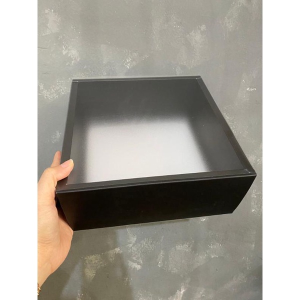 Jual box sliding ivory hitam mika buram size 24x24x10 | Shopee Indonesia