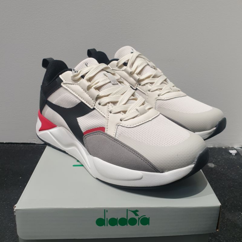 Jual SEPATU SNEKAERS DIADORA ORIGINAL | Shopee Indonesia