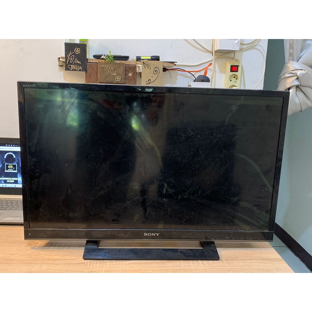 Jual SONY Bravia LCD TV 32" Inch | Shopee Indonesia