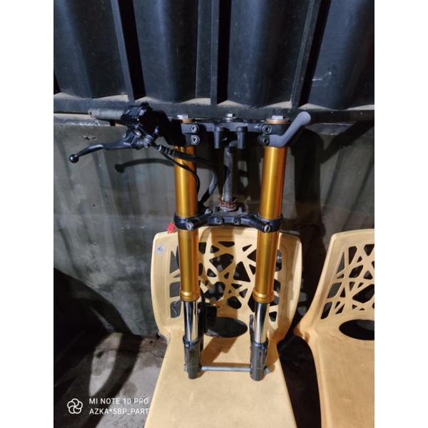 Jual usd r15 v3 gold , shock depan r15 original | Shopee Indonesia