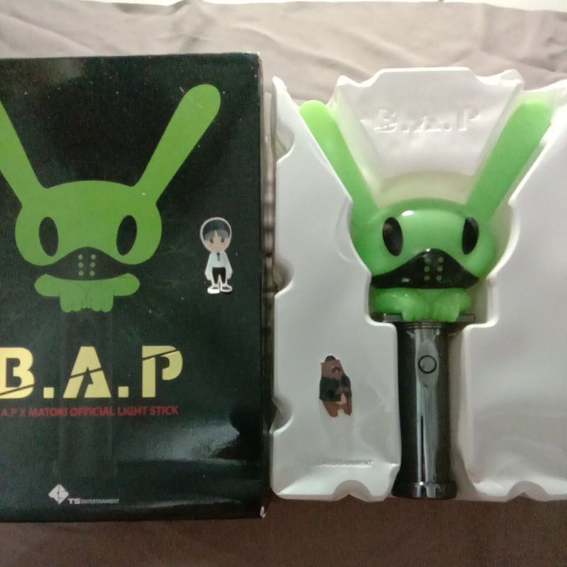 Jual B.A.P / BAP Official Lightstick / LS ver. 1 (Matoki) | Shopee ...