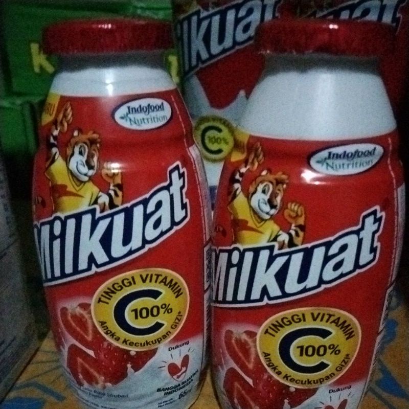 Jual Milkuat strowberri 65 ml | Shopee Indonesia
