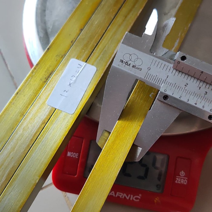 Jual besi spie coating kuning 12 x 8 x 600mm pasak 12mm kuning | Shopee ...