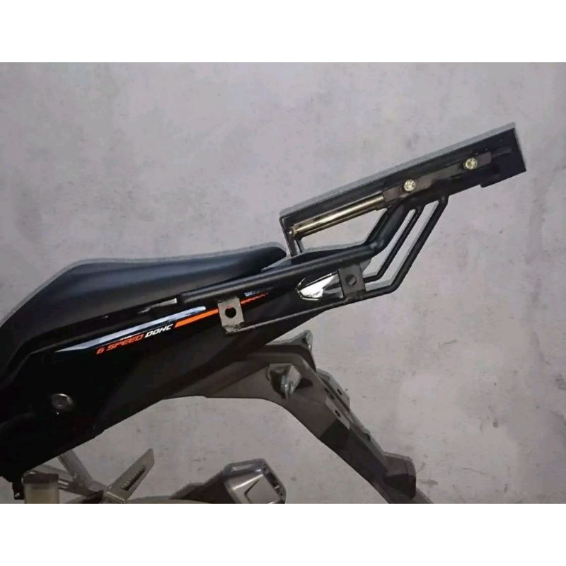 Jual Bracket top box CB150X model geser replika kucay, Breket Box CB ...