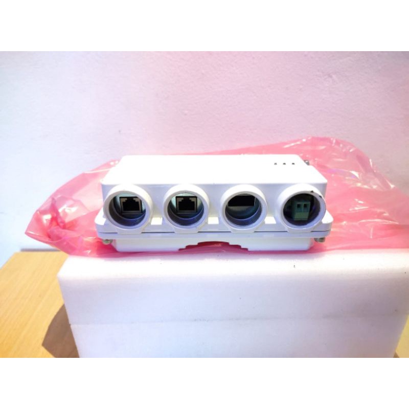 Jual PoE injector Ceragon IP66 24VDC / 48VDC Gigabyte 10/100/1000Base-T ...