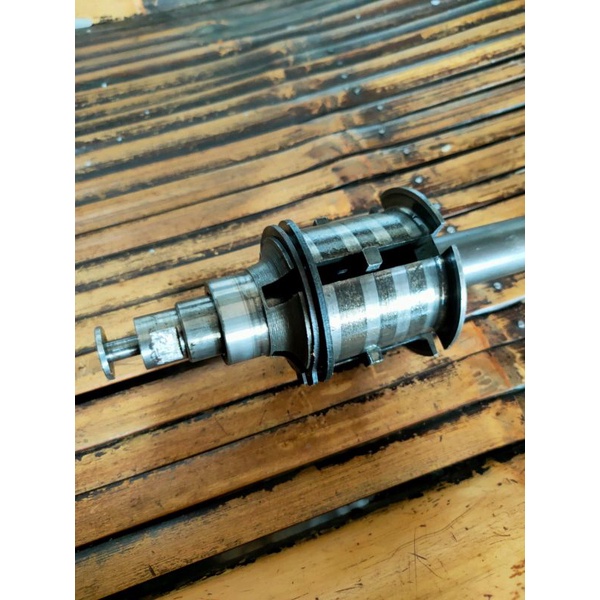 Jual as roda belakang Vespa 22. super sprin px bajaj original cabutan ...
