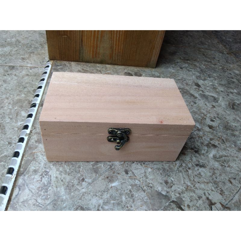 Jual box uk dlm 16x8x6 | Shopee Indonesia