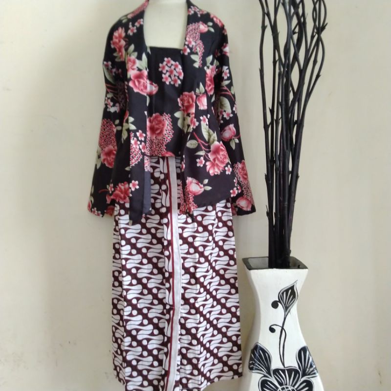 Jual Setelan Kebaya Anak Motif Kembang Kebaya Jadul Baju Adat Anak Jawa ...