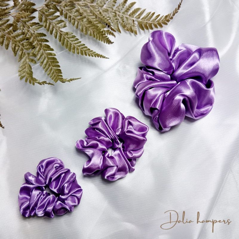 Jual scrunchie ikat rambut Premium korea | Shopee Indonesia