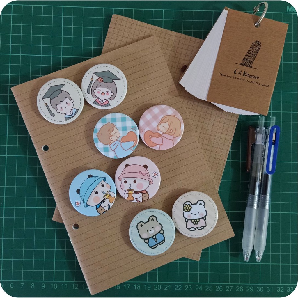 Jual Pin Peniti & Gantungan Kunci Gambar Lucu Ukuran 4,4 CM (C ...