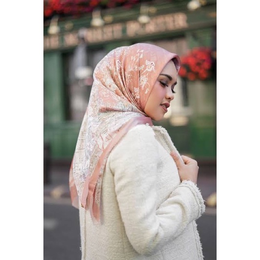 Jual Buttonscarves British | Shopee Indonesia