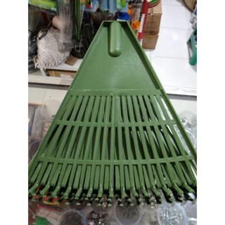 Jual Penggaruk rumput/sampah/sapu taman rumput | Shopee Indonesia