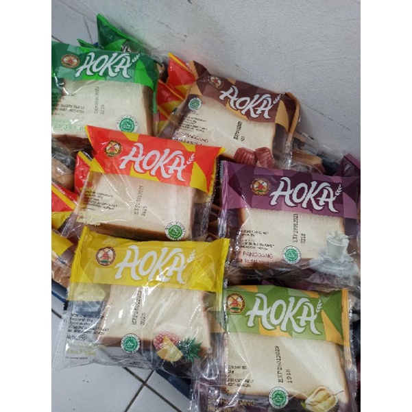 Jual roti sandwich AOKA/roti aoka/roti isi selai/roti tawar | Shopee ...