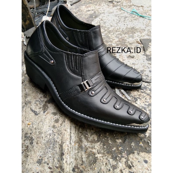 Jual SEPATU JENGGEL PENDEK PRIA MODEL METAL KULIT ASLI | Shopee Indonesia