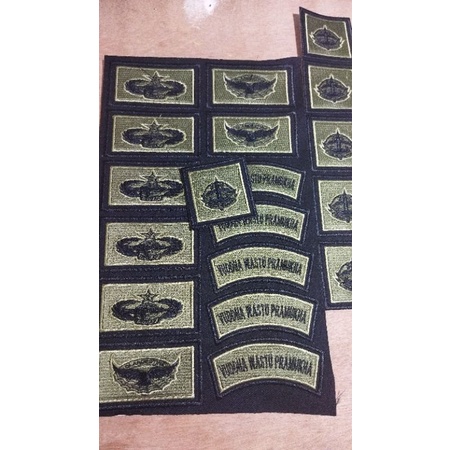 Jual Papan nama dan atribut TNI AD Terbaru 99% warna jatah pembagian ...