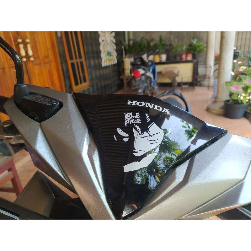 Jual stiker variasi motor luffi one piece/stiker cutting motor Vario ...