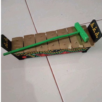 Jual Gamelan saron Alat musik tradisional mainan edukasi anak 7 bilah ...