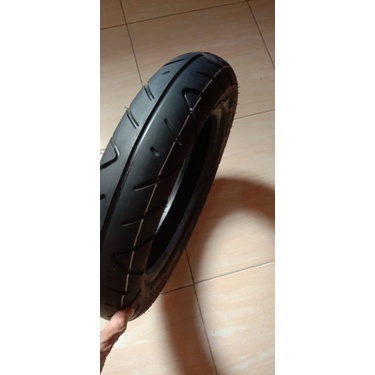 Jual BAN DEPAN MOTOR SCOPY NEW / SCOOPY DONAT UKURAN 100/90 RING 12 NON ...