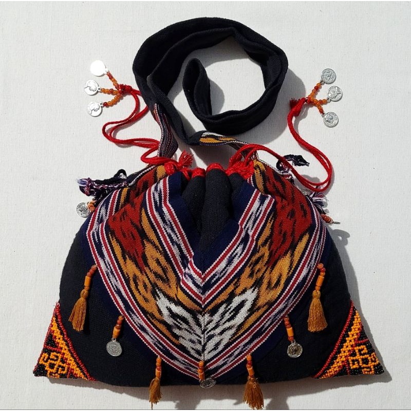 Jual Sepu' Kreasi Toraja/Tas Bahu Kreasi Toraja (Kode: DB1015810 ... Jual Sepu' Kreasi Toraja/Tas Bahu Kreasi Toraja (Kode: DB1015810 ...
