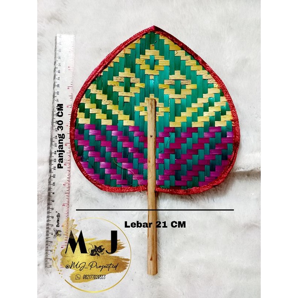 Jual KIPAS ANYAMAN BAMBU UNTUK SOUVENIR minimal order 20pcs | Shopee ...