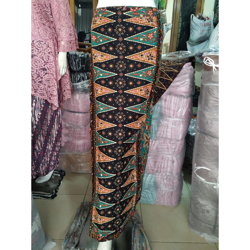 Jual Rok Tumpal Setelan Kebaya / Rok Motif Batik Betawi | Shopee Indonesia
