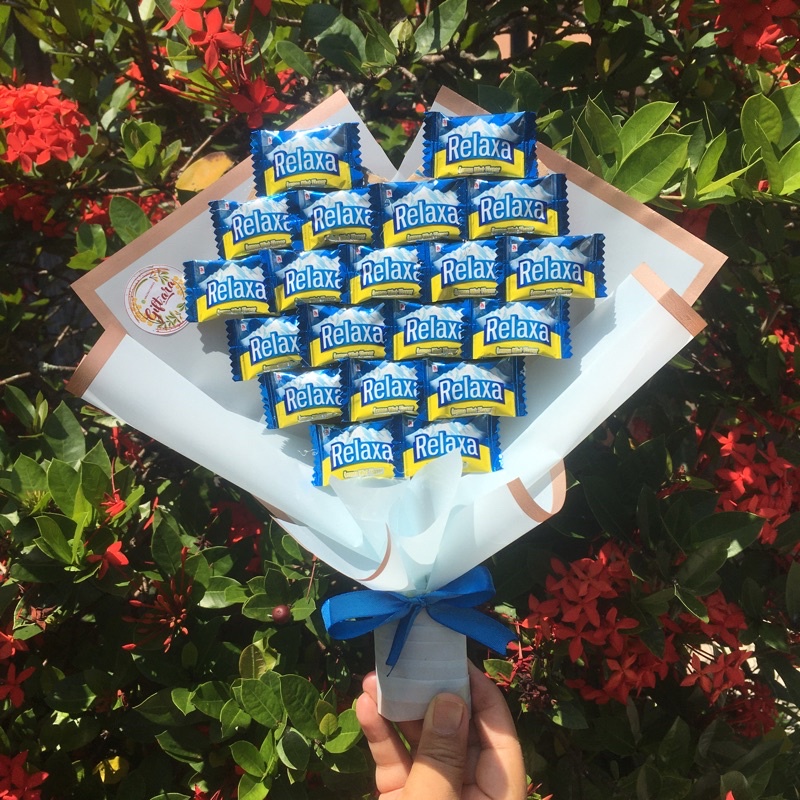 Jual BUKET PERMEN LOVE / BUKET SNACK / BUKET KEKINIAN / BUKET MAKANAN ...