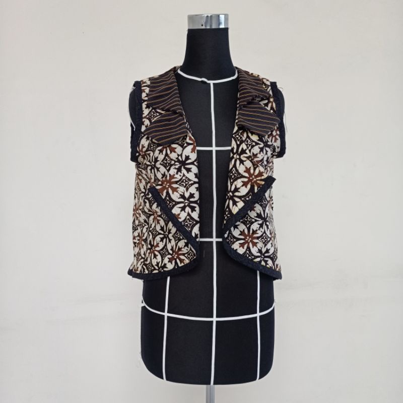 Jual Outer Vest Rompi Batik mix Lurik all size | Shopee Indonesia
