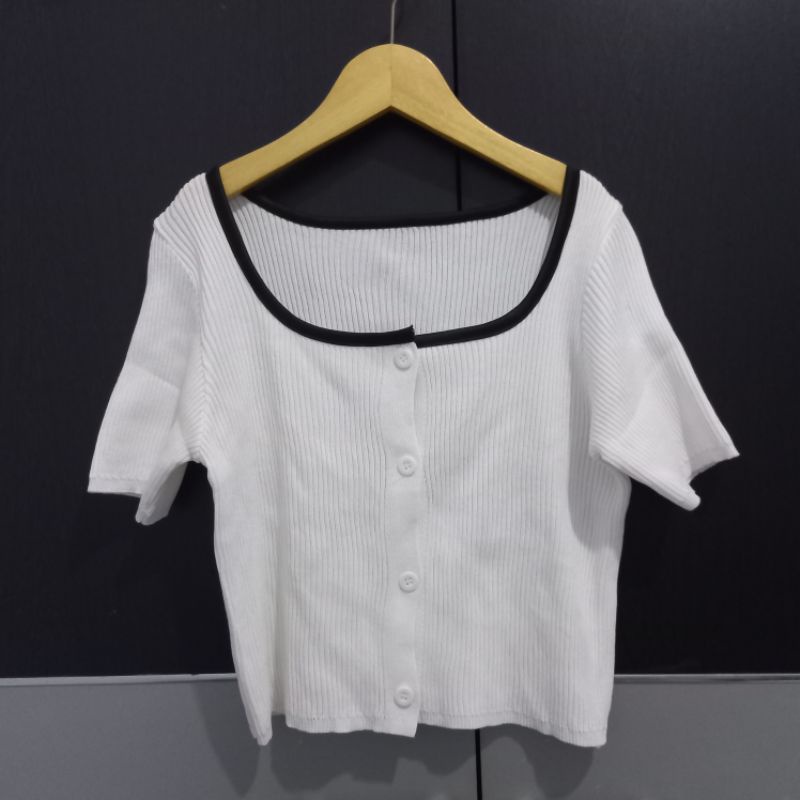 Jual THRIFT / PRELOVED Kaos Rajut Putih | Shopee Indonesia