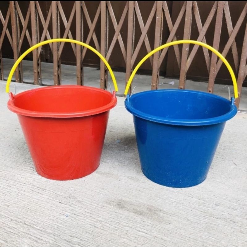 Jual Timba kaki plastik / ember gagang kecil ukuran 1 1/2 Galon ...