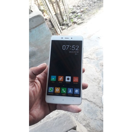 Jual Jual unit Redmi note 4 mediatek Ram 3/64 minus ( Baca deskripsi ...