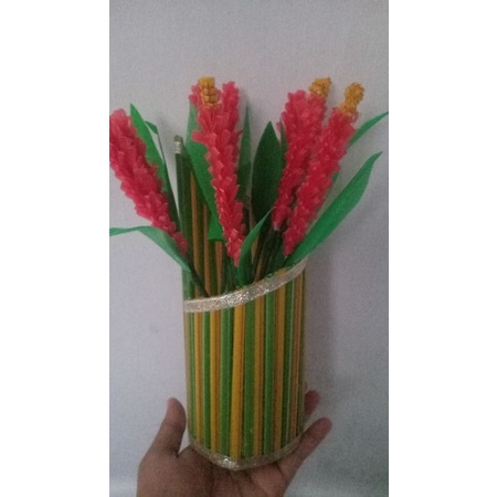 Jual Prakarya Daur Ulang Bunga Vas sedotan | Shopee Indonesia