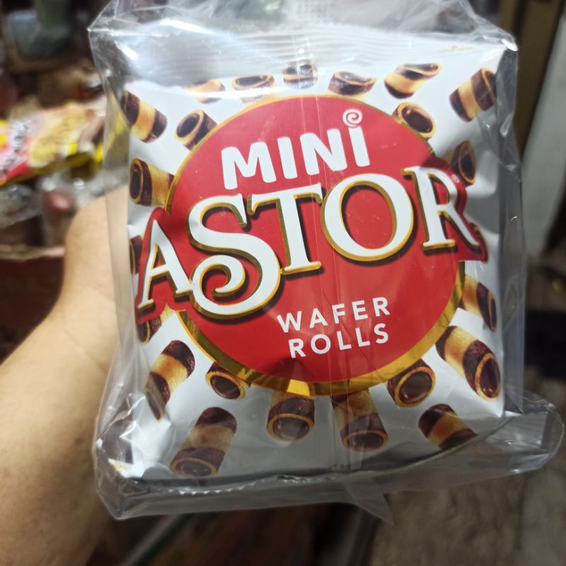 Jual Astor Mini Stick Wafer Rolls Mayora Rasa Cokelat Chocolate ...