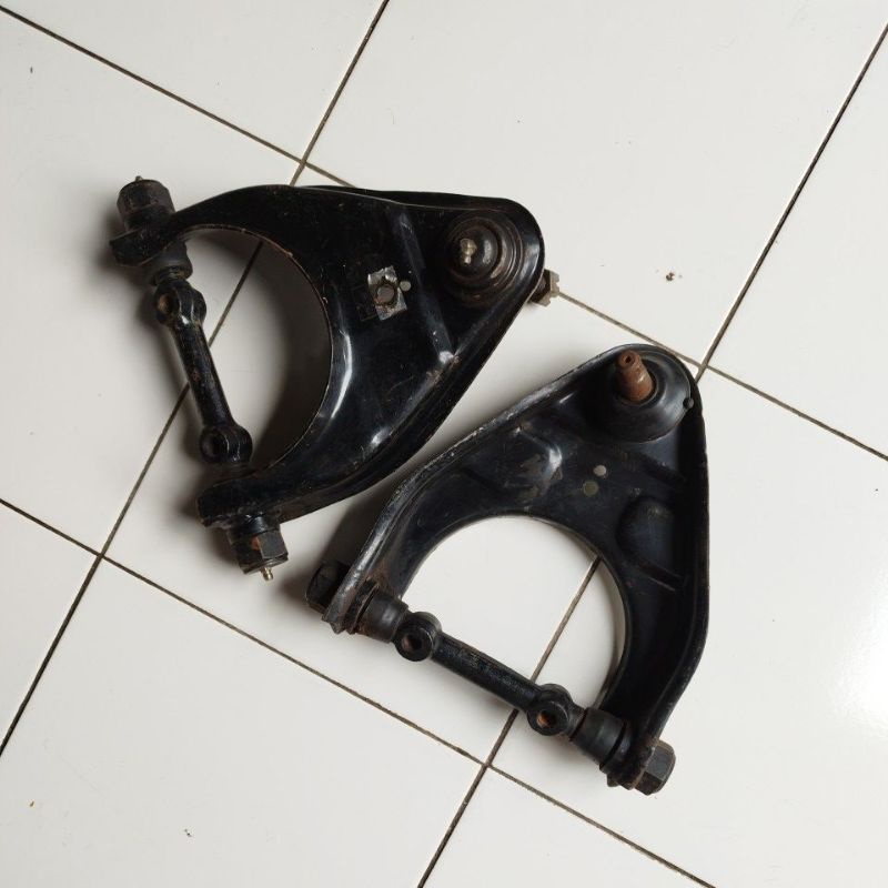 Jual UPPER ARM SAYAP ATAS MITSUBISHI L300 DIESEL BENSIN SET | Shopee ...