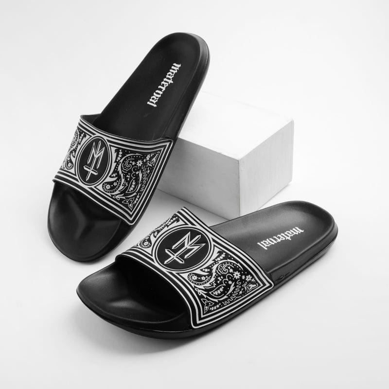 Jual Sandal Slide MATERNAL DISASTER Sendal Pria Dan Wanita Sandal karet ...