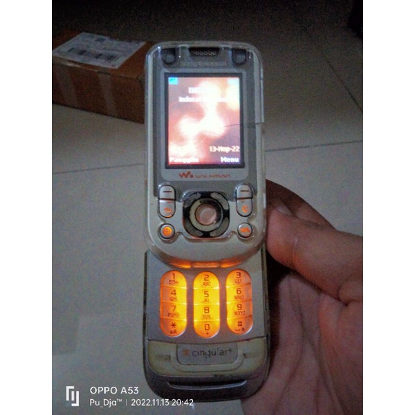 Jual Sony Ericsson W550 i Slide Putar Original Normal Mulus Langka Jadul Unik Speaker Bass Joss ...
