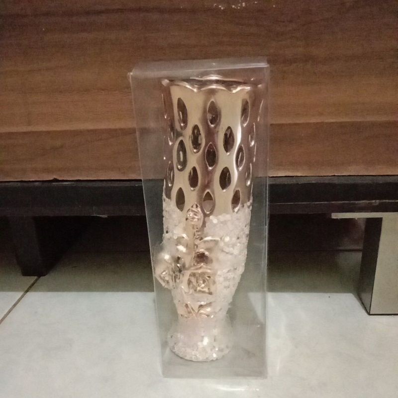 Jual vas keramik bentuk gelas berukir bunga | Shopee Indonesia