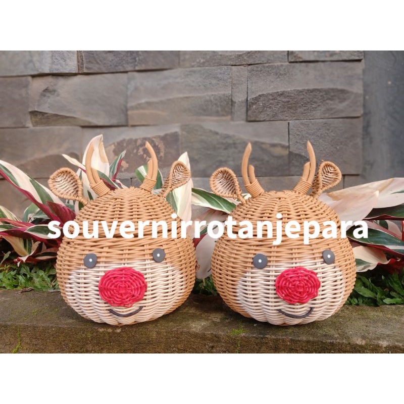 Jual kepala rusa kecil/rusa rotan/rotan rusa/rotan natal/hampers murah ...