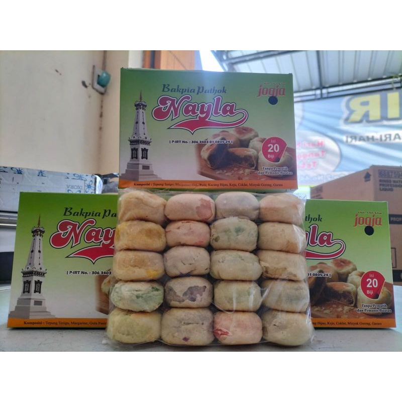 Jual BAKPIA PATHOK / MERK NAYLA / OLEH-OLEH KHAS JOGJA / BAKPIA KERING ...