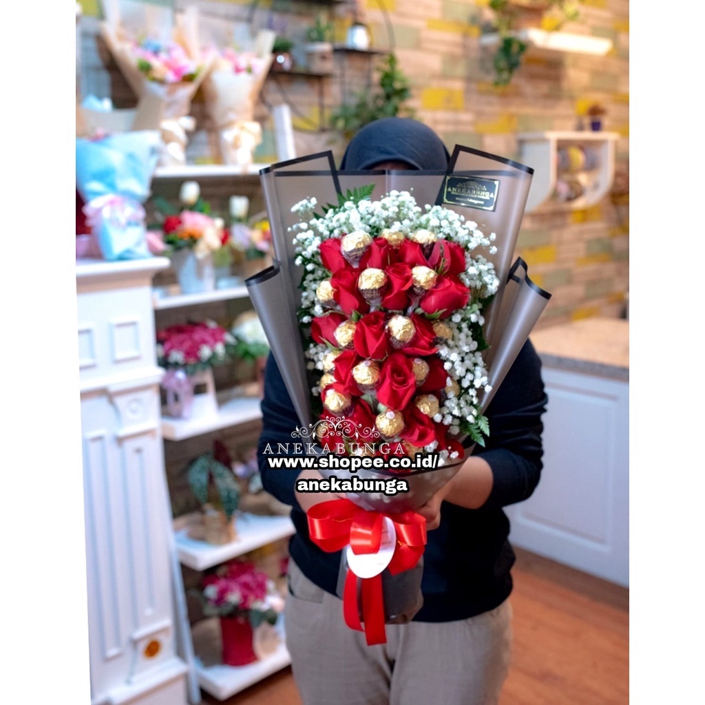 Jual Buket Bunga Merah Mawar Asli Coklat Ferrero Fresh Red Rose Flower ...