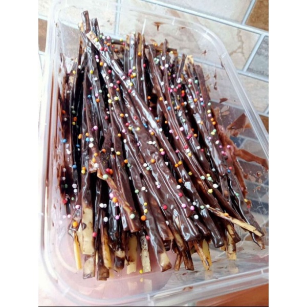 Jual MIE LIDI / BITING- BITINGAN TOPING COKLAT LUMER FULL BOX | Shopee ...