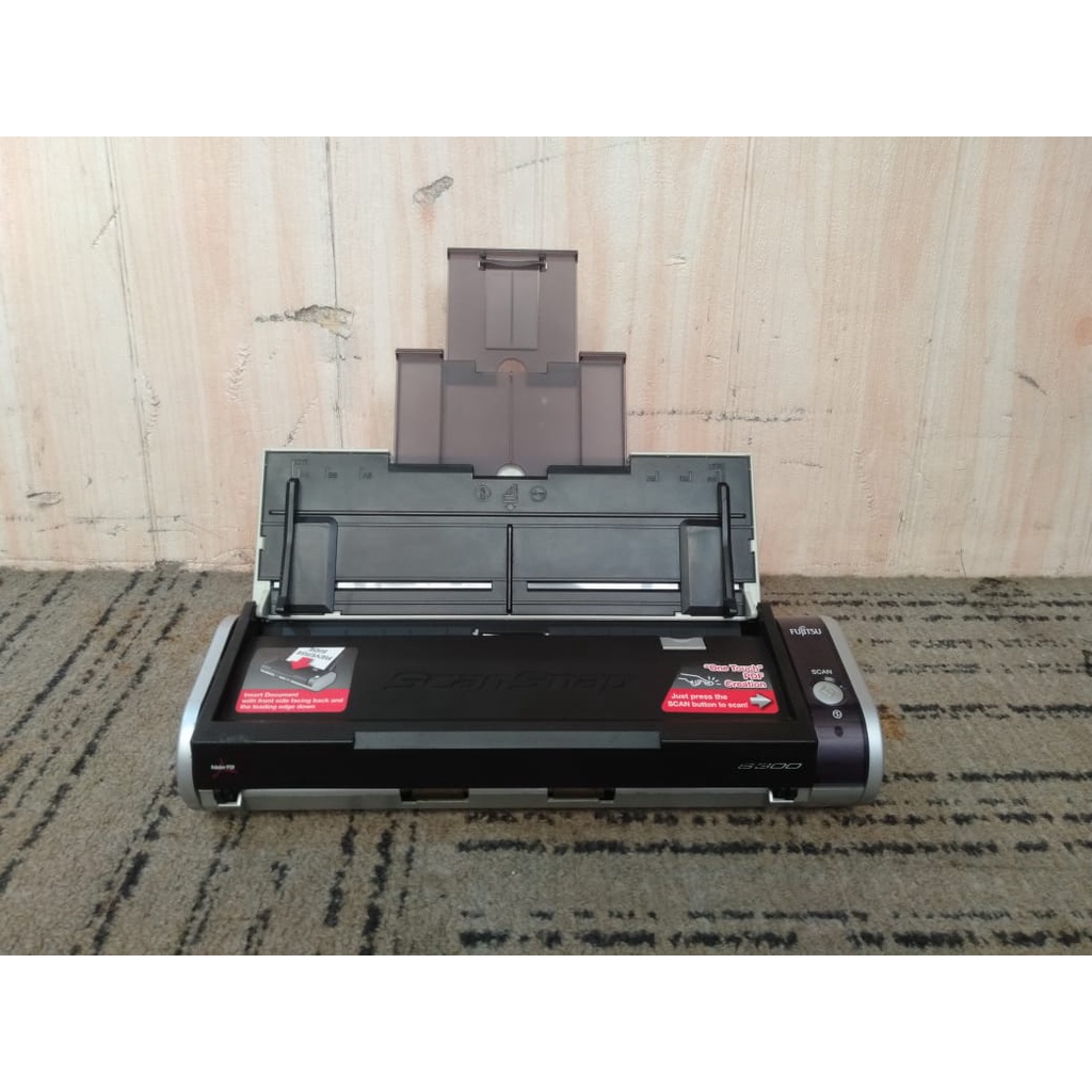 Jual Scanner Portable Fujitsu ScanSnap S300 Bisa Scan Duplex Otomatis ...
