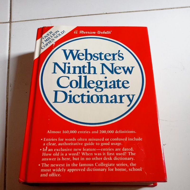 Jual a. miriam webster ninth new collegiate dictionary | Shopee Indonesia