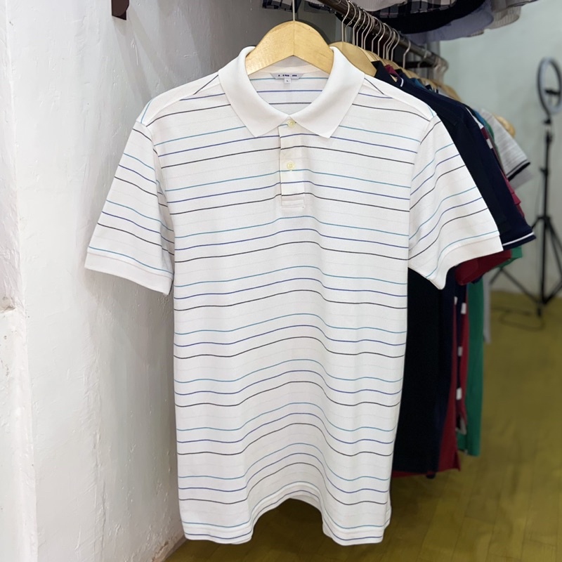 Jual POLO-SHIRT UNIQLO GARIS-GARIS SECOND | Shopee Indonesia