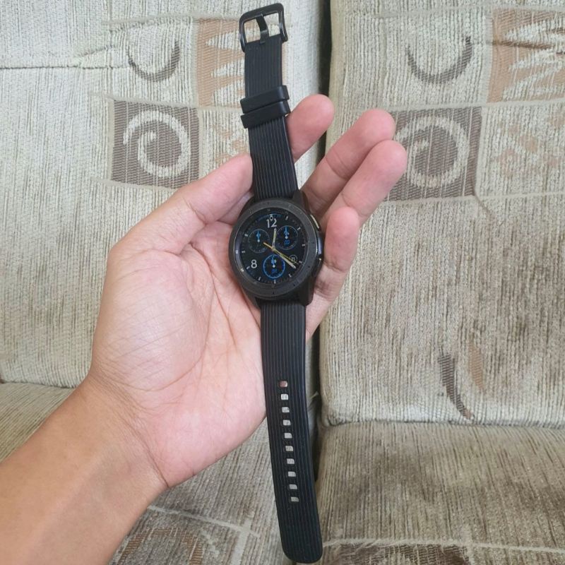 Jual Samsung Galaxy Watch SM-R810 Ex Garansi Resmi SEIN | Shopee Indonesia
