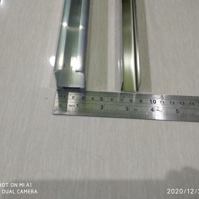 Jual Rel 2M Ta30 Aluminium Tebel 2,5Mm Ukuran 3X3Cm Dan Rel Bawah ...