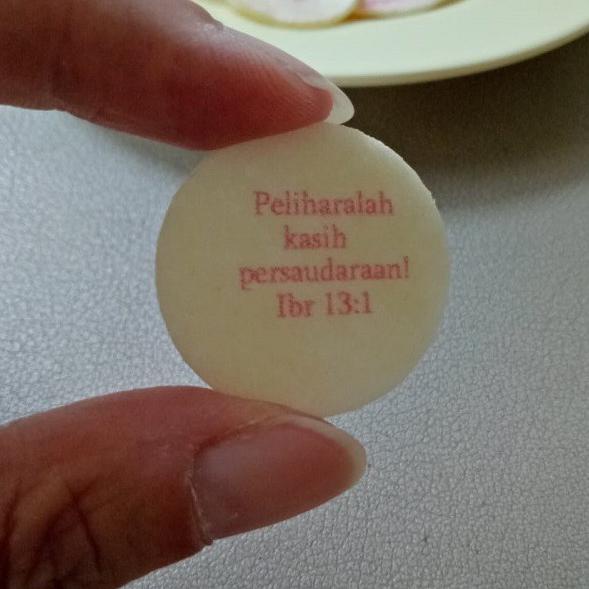 Jual Penjualan Terbanyak.. Hosti Ayat Roti Perjamuan Kudus Ukuran Kecil ...