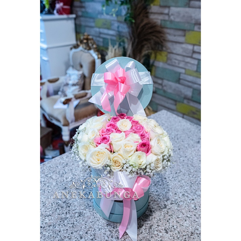 Jual Love Flower Box Initial Name Artificial Rose Kotak Hari Bunga ...