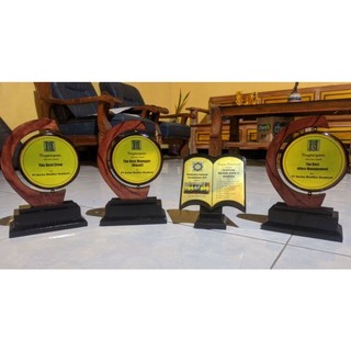Jual Vandel Kayu Putar Sticker Kilau Kaca Bolak Balik. Vandel Murah ...
